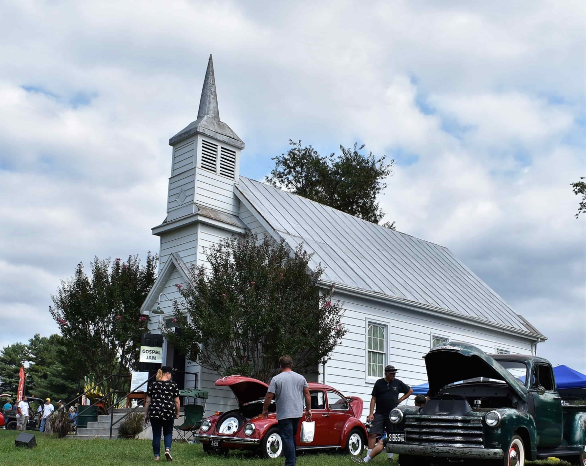 Gallery – Field Day of the Past